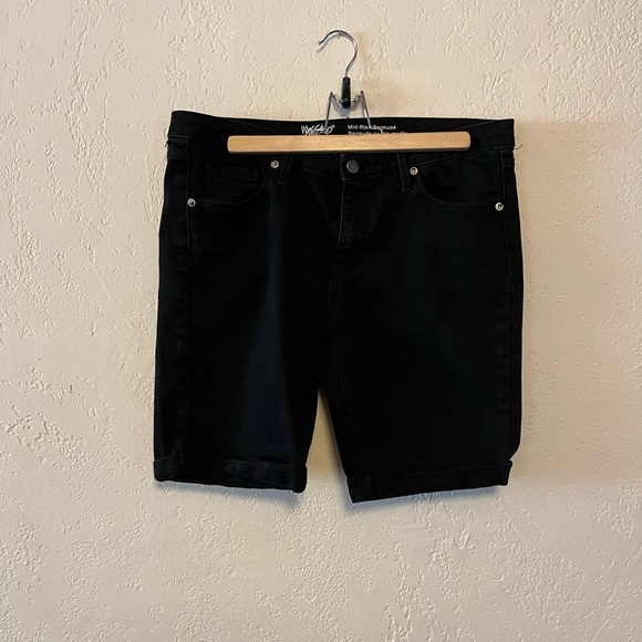 Mossimo Supply Co. | Shorts | Mossimo Shorts | Poshmark